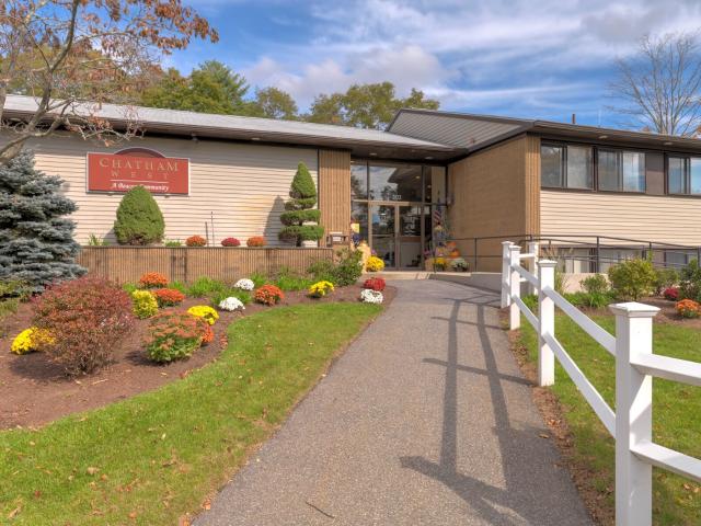 4 BR, 2 BA Apartment 202 Chatham West Drive, Brockton, MA 02301