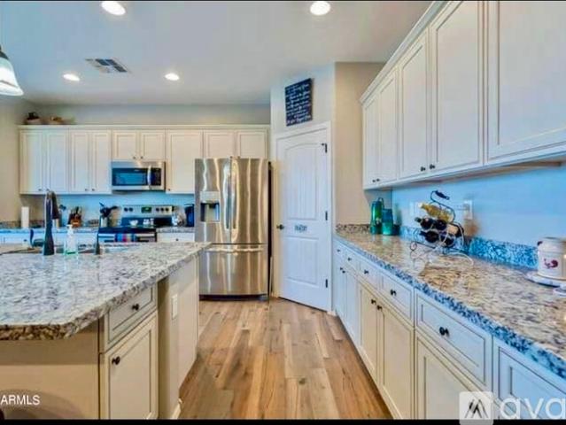 4 BR, 2 BA Apartment 20328 West Rock Ledge Road, Buckeye, AZ 85326