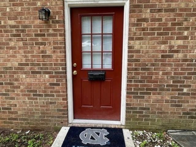 4 BR, 2 BA Apartment 205 Sunrise Lane, Unit C, Chapel Hill, NC 27516