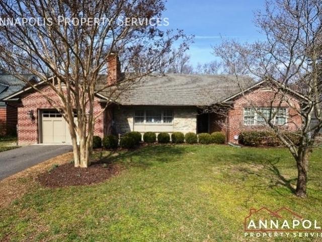 4 BR, 2 BA Apartment 208 Avondale Circle, Severna Park, MD 21146