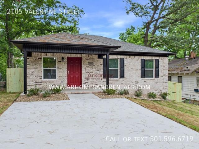 4 BR, 2 BA Apartment 2105 Valentine Street, Little Rock, AR 72204
