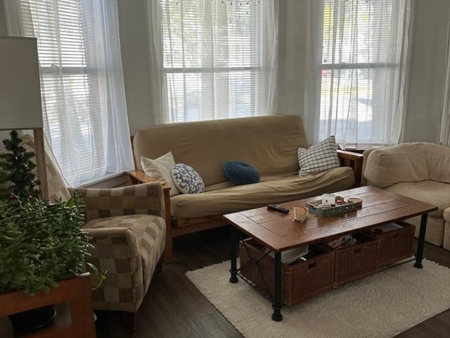 4 BR, 2 BA Apartment 211 W Gilman St, Madison, WI 53703