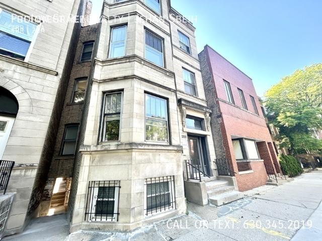 4 BR, 2 BA Apartment 2128 N Sheffield Ave, Chicago, IL 60614
