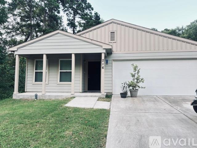4 BR, 2 BA Apartment 216 Apple Tree, Livingston, TX 77351