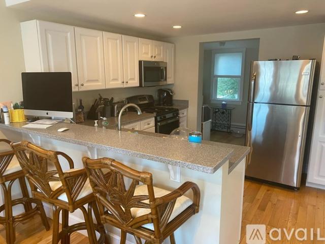 4 BR, 2 BA Apartment 21 Harvard Street, Scituate, MA 02066