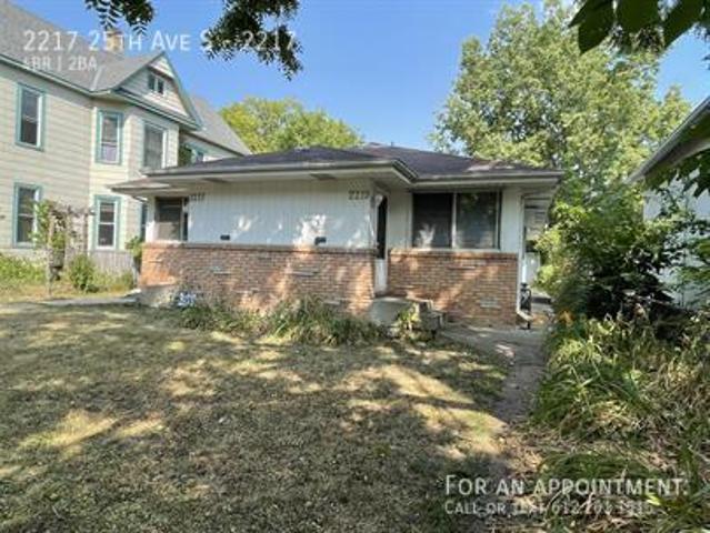 4 BR, 2 BA Apartment 2217 25th Ave S, Minneapolis, MN 55406