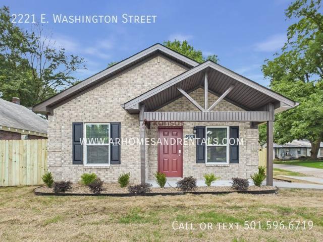 4 BR, 2 BA Apartment 2221 E. Washington Street, North Little Rock, AR 72114