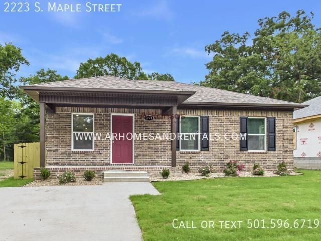 4 BR, 2 BA Apartment 2223 S. Maple Street, Little Rock, AR 72204