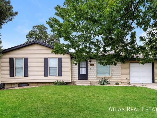 4 BR, 2 BA Apartment 2252 S Memphis Street, Aurora, CO 80013