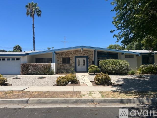 4 BR, 2 BA Apartment 22545 Hatteras Street, Los Angeles, CA 91367