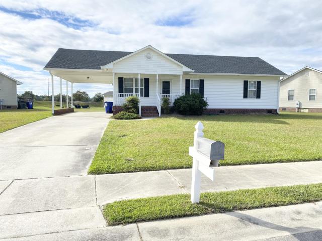 4 BR, 2 BA Apartment 229 Olive Branch Blvd, Grifton, NC 28530