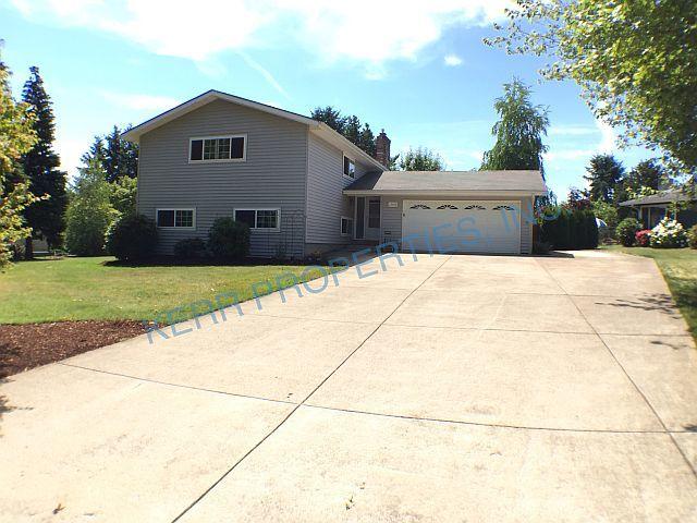 4 BR, 2 BA Apartment 23010 SE Naomi Ct Damascus, OR 97089