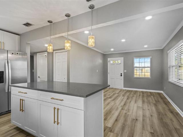 4 BR, 2 BA Apartment 2302 South Thixton Court, Tampa, FL 33629