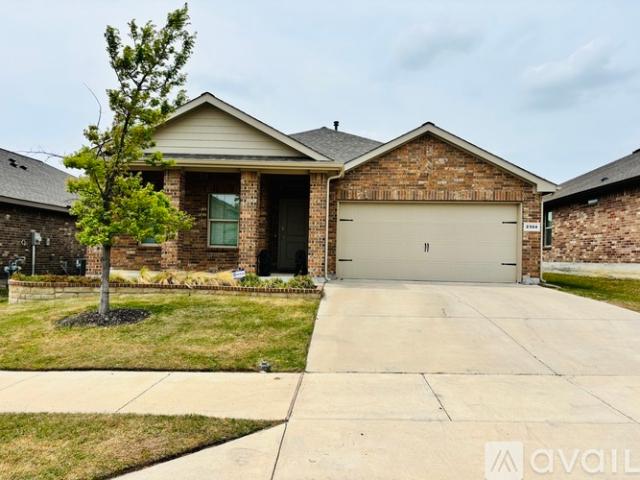 4 BR, 2 BA Apartment 2304 Stallings Road, Fort Worth, TX 76108