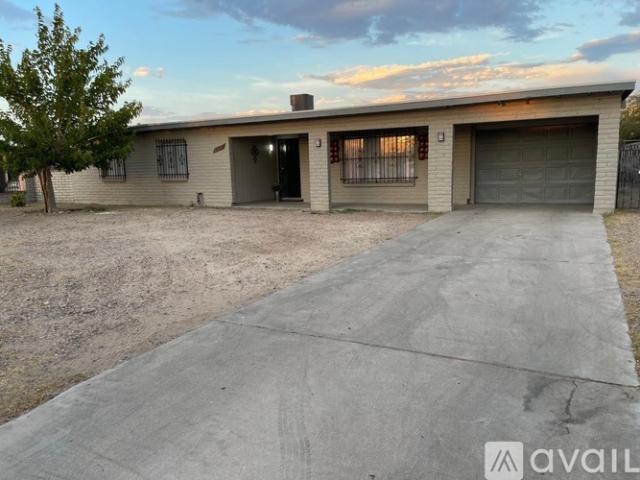 4 BR, 2 BA Apartment 2317 East Pine Street, Tucson, AZ 85706