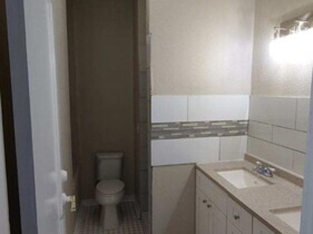 4 BR, 2 BA Apartment 2350 Pecos St, Unit A, Beaumont, TX 77702