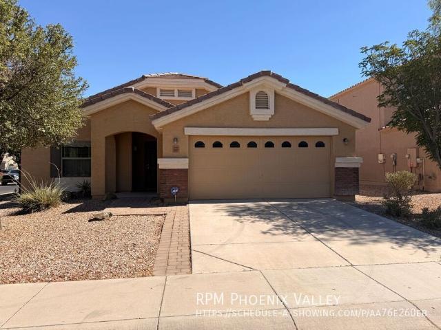 4 BR, 2 BA Apartment 23927 W La Salle St, Buckeye, AZ 85326
