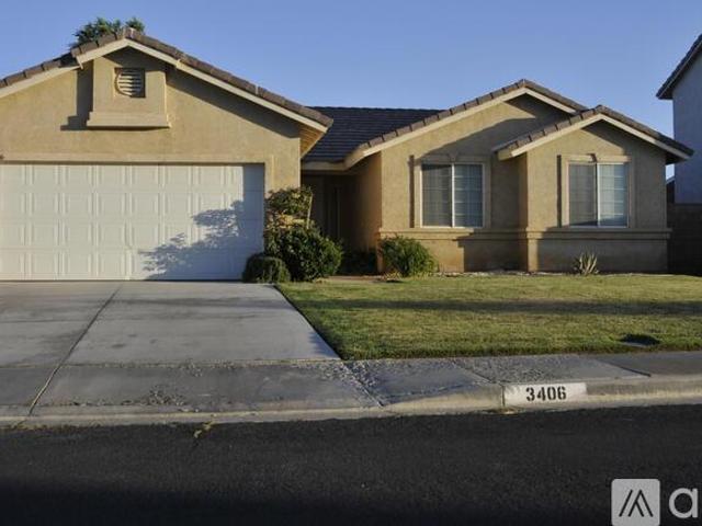 4 BR, 2 BA Apartment 3406 Garnet Ave, Rosamond, CA 93560
