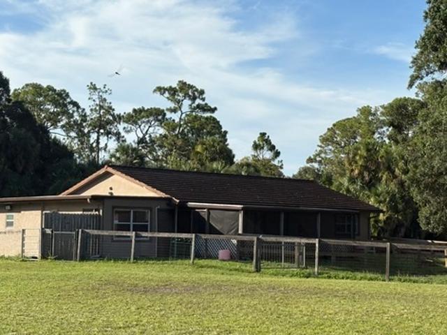 4 BR, 2 BA Apartment 3635 E Road, Loxahatchee Groves, FL 33470