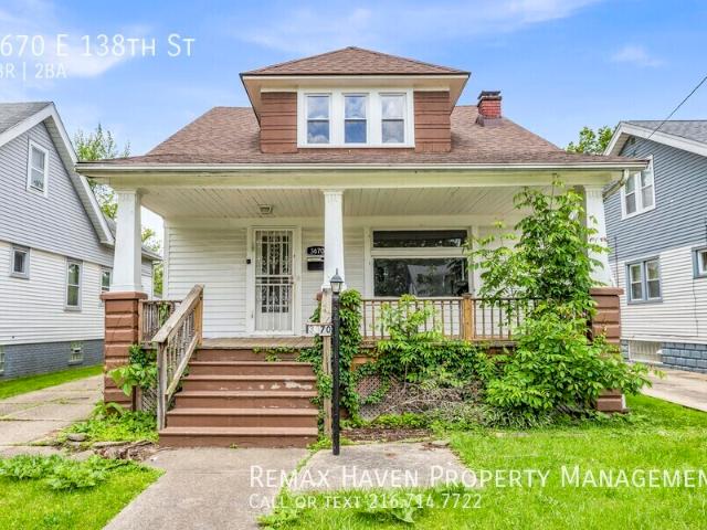 4 BR, 2 BA Apartment 3670 E 138th St, Cleveland, OH 44120