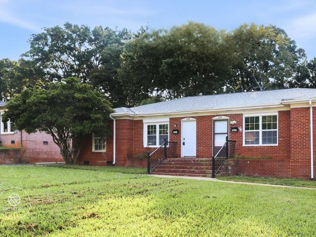 4 BR, 2 BA Apartment 3700 Driftwood Drive, Charlotte, NC 28205