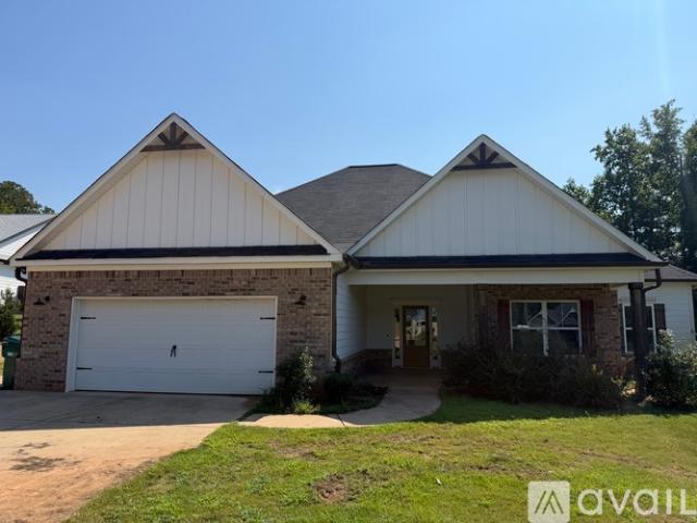 4 BR, 2 BA Apartment 381 Bennett Drive, Mansfield, GA 30055