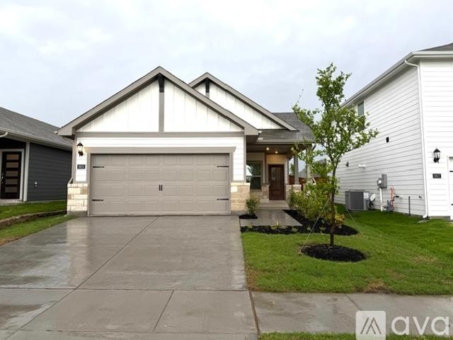 4 BR, 2 BA Apartment 3915 Marble Falls Drive, Farmersville, TX 75442