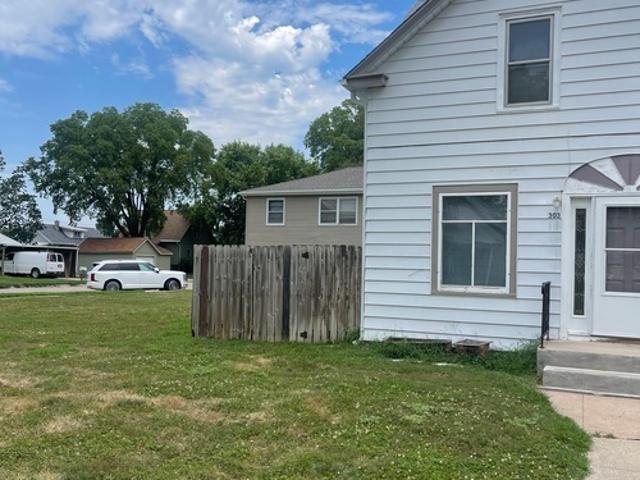 4 BR, 2 BA Apartment 303 East 24th Street, South Sioux City, NE 68776