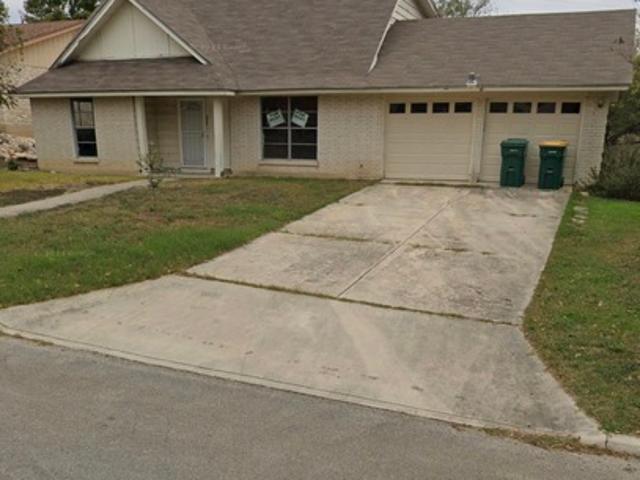 4 BR, 2 BA Apartment 303 Greycliff Dr, San Antonio, TX 78233