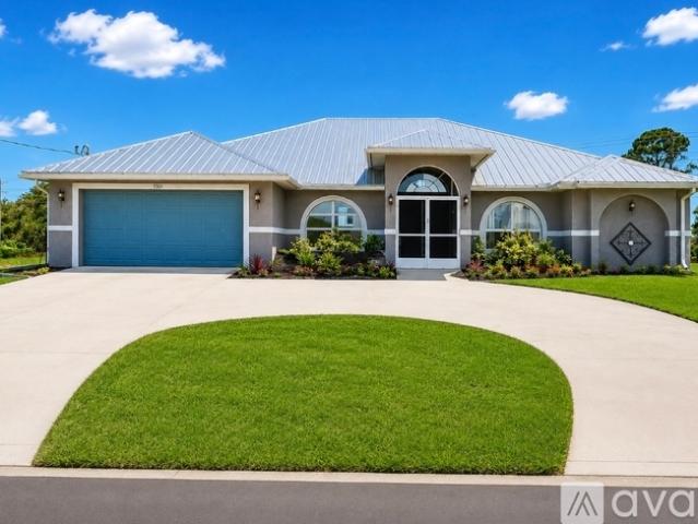 4 BR, 2 BA Apartment 3001 51st Street Southwest, Lehigh Acres, FL 33976
