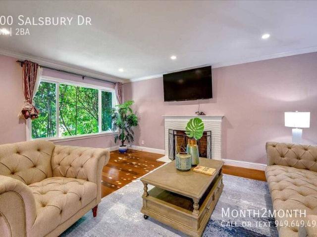 4 BR, 2 BA Apartment 300 Salsbury Dr, Santa Clara, CA 95051