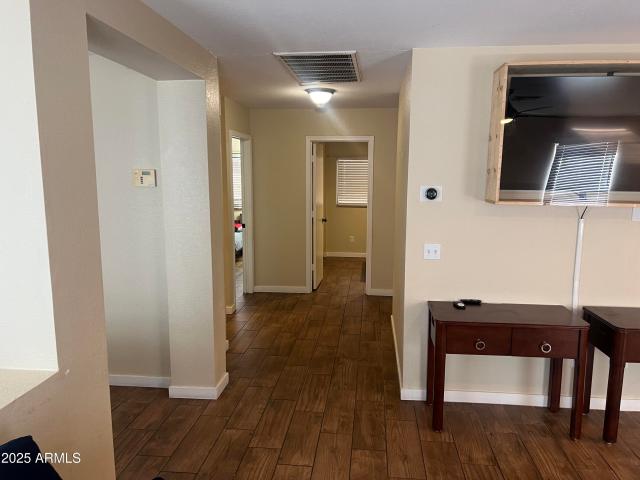 4 BR, 2 BA Apartment 3020 West Red Fox Road, Phoenix, AZ 85083
