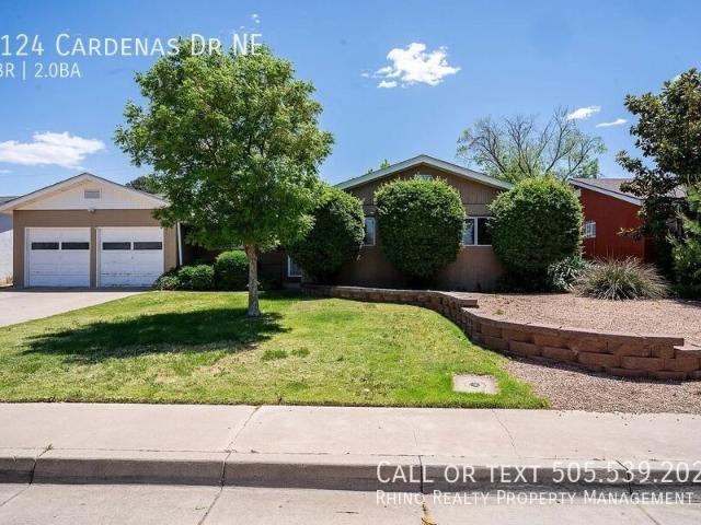 4 BR, 2 BA Apartment 3124 Cardenas Dr NE, Albuquerque, NM 87110