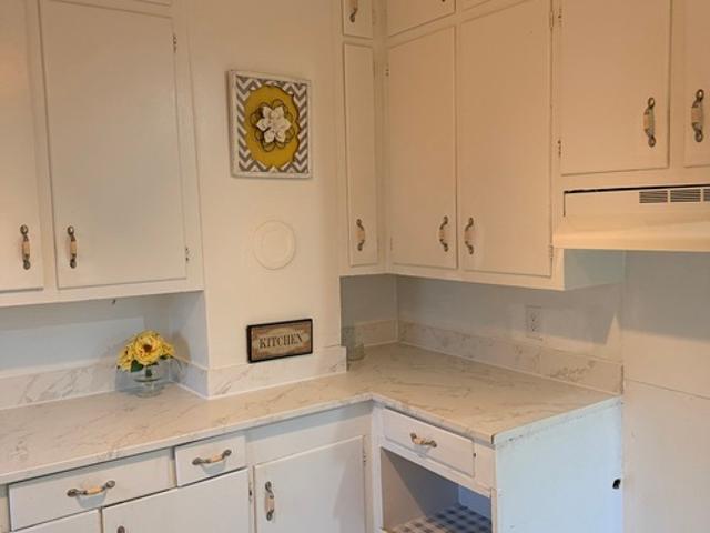 4 BR, 2 BA Apartment 318 W Franklin St, Warrenton, NC 27589