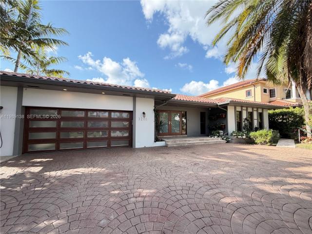 4 BR, 2 BA Apartment 3200 NE 165th St, North Miami Beach FL 33160, North Miami Beach, FL 33160