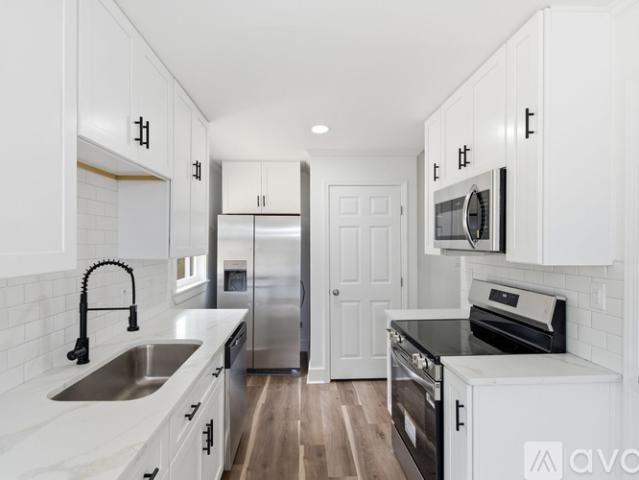 4 BR, 2 BA Apartment 3201 Hopkins Road, Powder Springs, GA 30127