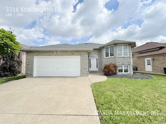 4 BR, 2 BA Apartment 3316 Kenilworth Dr, Windsor, ON N9E 4R3