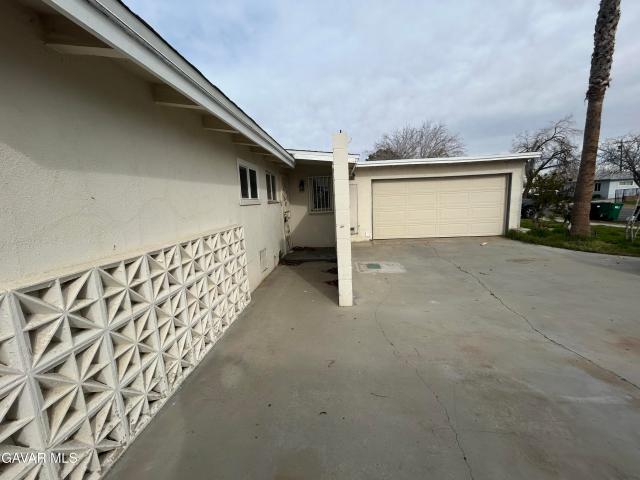 4 BR, 2 BA Apartment 44021 3rd Street East, Lancaster, CA 93535