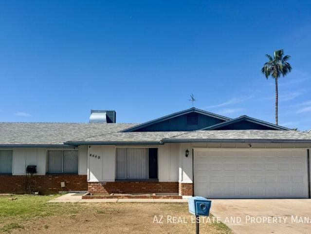 4 BR, 2 BA Apartment 4440 W Yucca St, Glendale, AZ 85304
