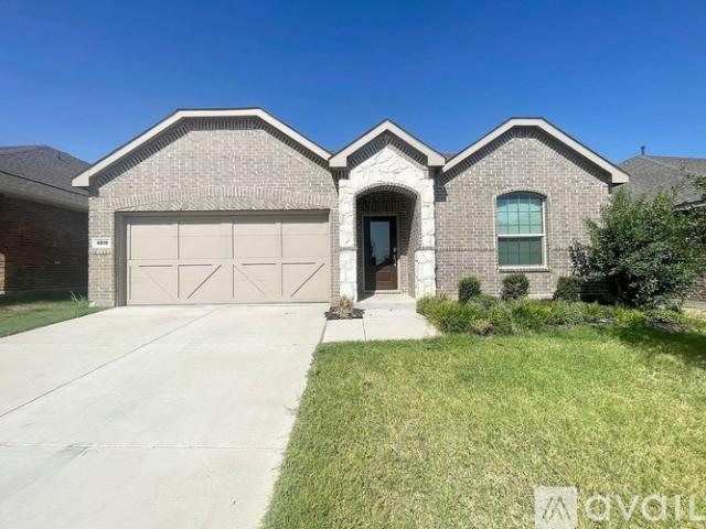 4 BR, 2 BA Apartment 4619 Cleves Ave, Aubrey, TX 76227