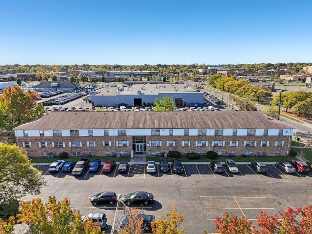 4 BR, 2 BA Apartment 4646 Tamarack Boulevard Unit 4 beds, 2 baths, $2094, Columbus, OH 43229