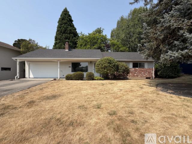 4 BR, 2 BA Apartment 466 SW 139th Ave, Beaverton, OR 97006