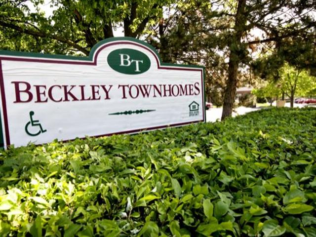 4 BR, 2 BA Apartment 4725 Bayview Place, Columbus, OH 43230