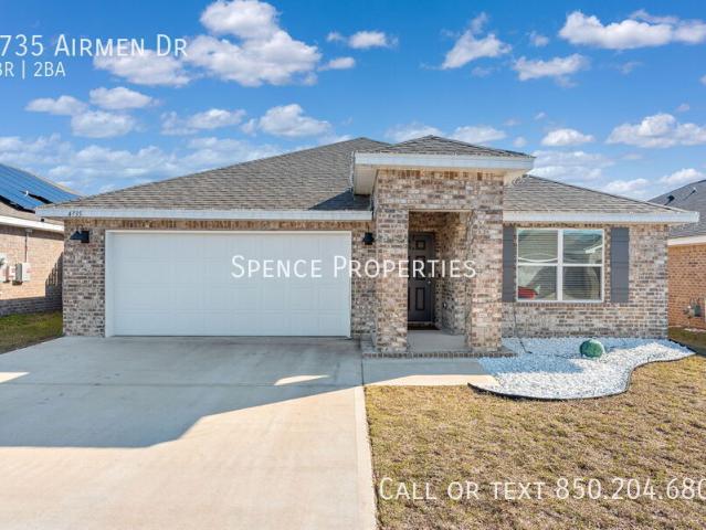 4 BR, 2 BA Apartment 4735 Airmen Dr, Crestview, FL 32539