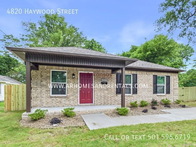 4 BR, 2 BA Apartment 4820 Haywood Street, North Little Rock, AR 72117