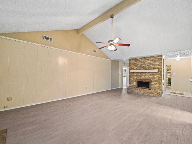 4 BR, 2 BA Apartment 4822 Lost Oak Drive, Spring, TX 77388