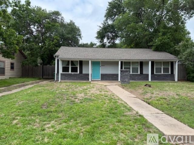 4 BR, 2 BA Apartment 4907 Culmore Drive, Houston, TX 77021