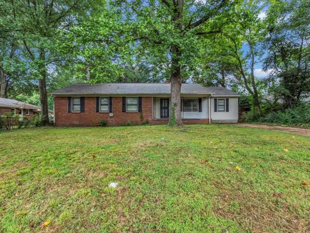 4 BR, 2 BA Apartment 401 Conwell Rd, Memphis, TN 38120