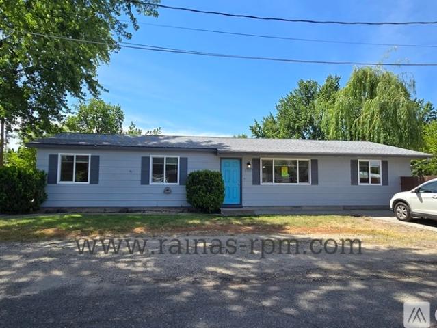 4 BR, 2 BA Apartment 4107 Vera St, Boise, ID 83704