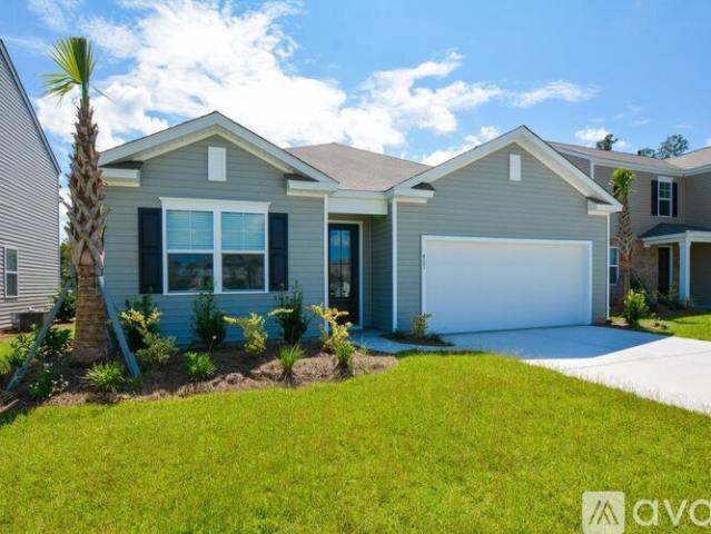 4 BR, 2 BA Apartment 411 Zenith Blvd, Berkeley County, SC 29486